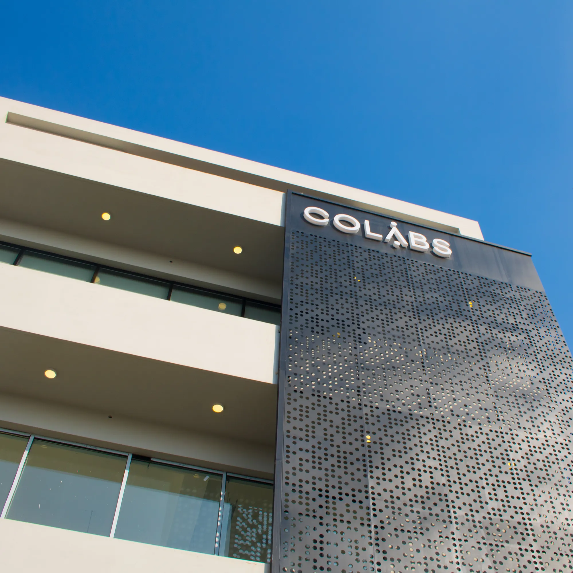 Largest coworking and flexible office space in Karachi - COLABS